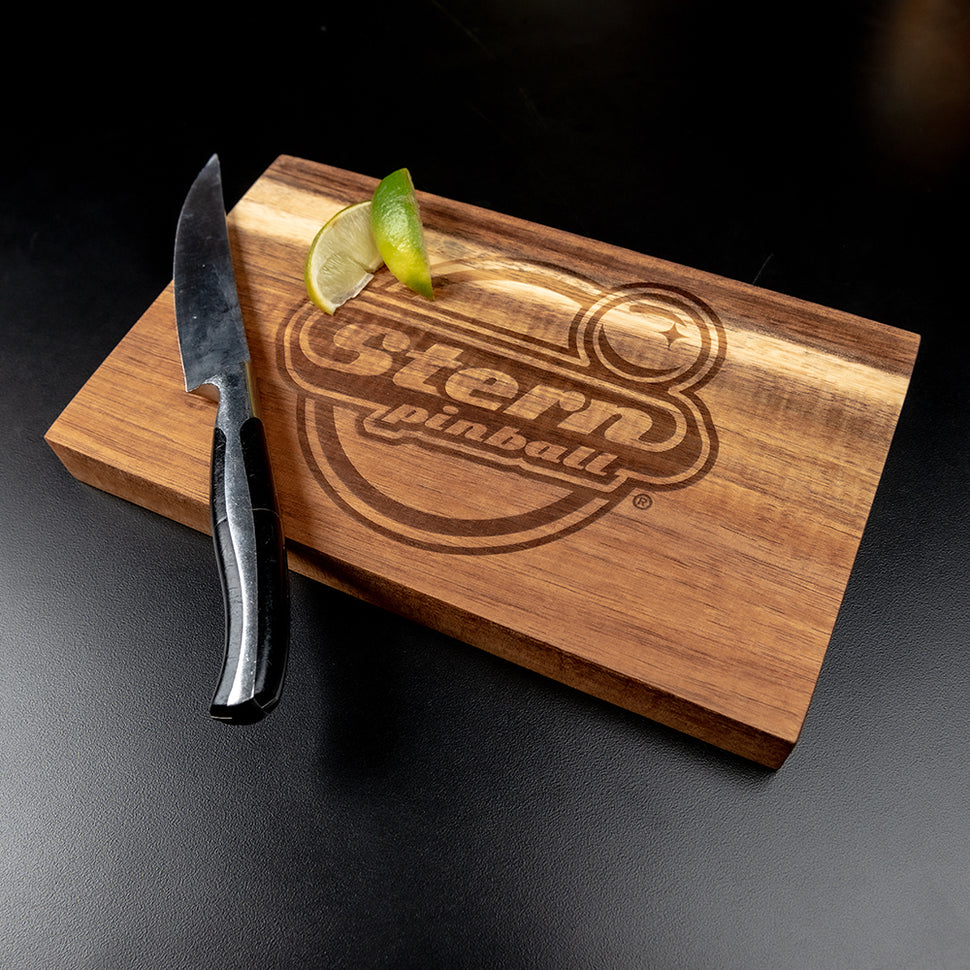 Stern Cutting Board – Stern Pinball